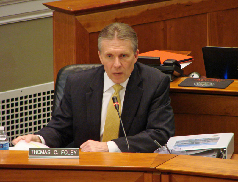 Sups vote no on Bell amendment, talk one-year priorities